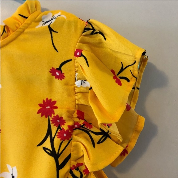 True Destiny | Tops | Nwtgorgeous Yellow Floral Top | Poshmark